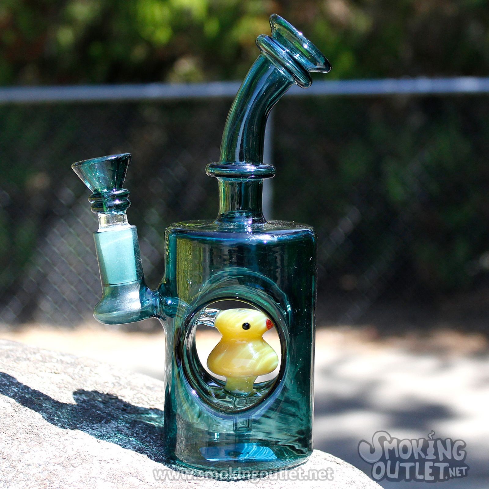 Smoking Outlet: Duck Crossing Water Pipe | Leafly