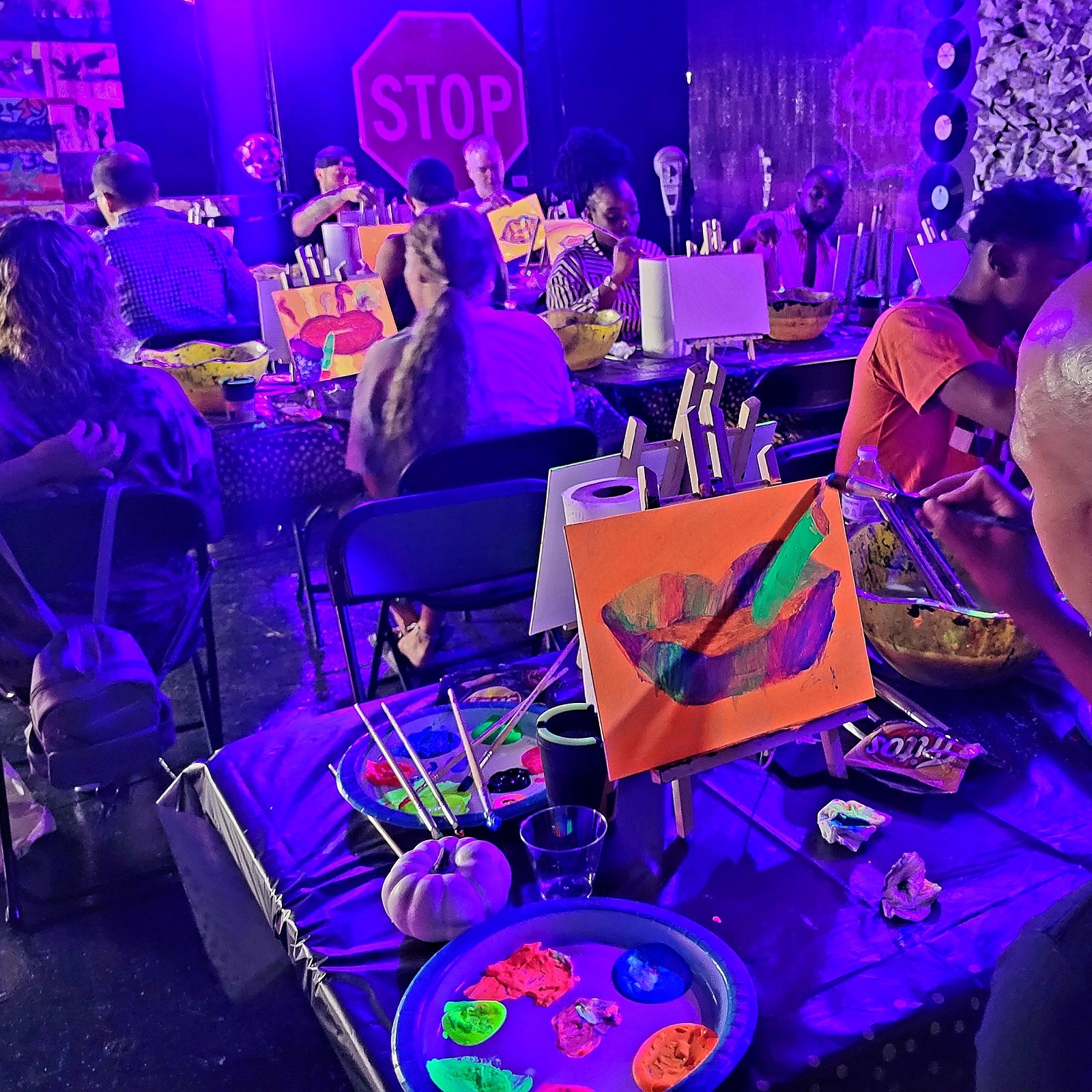 Weed Bus LA: Blacklight Stoner Paint Class | Leafly
