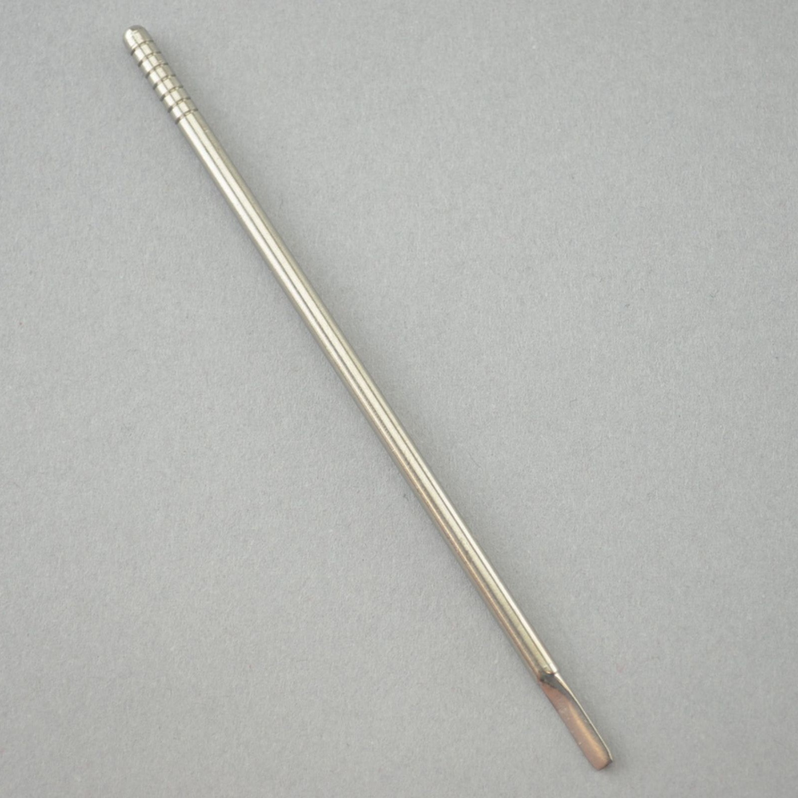 The Dab Lab: TI KING - Flat Head Medical Grade 2 Titanium Dabber | Leafly