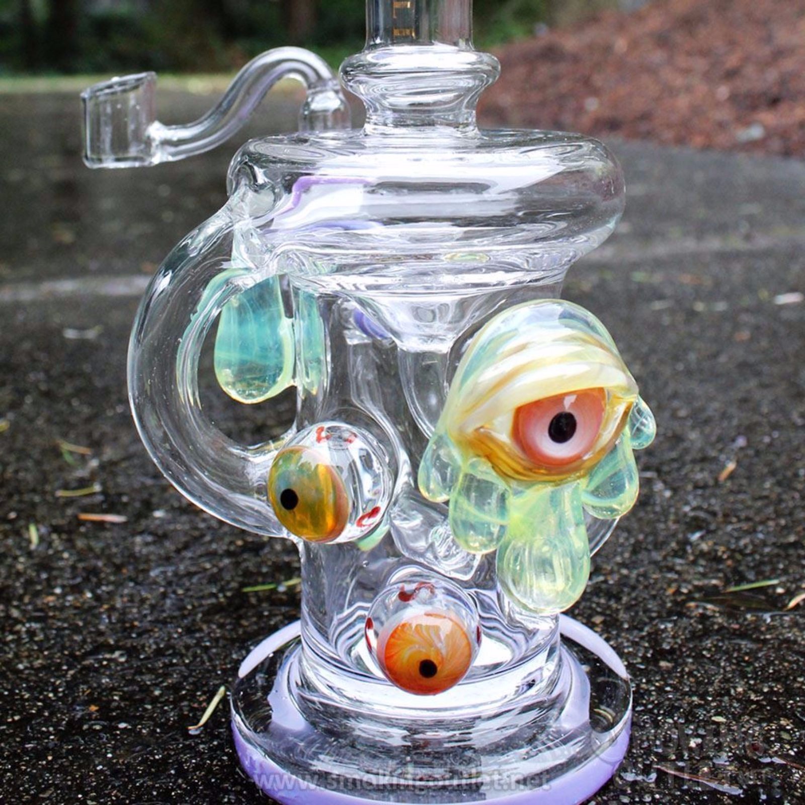 Smoking Outlet: 3rd Eye Dab Rig by Illuminati Glass | Leafly