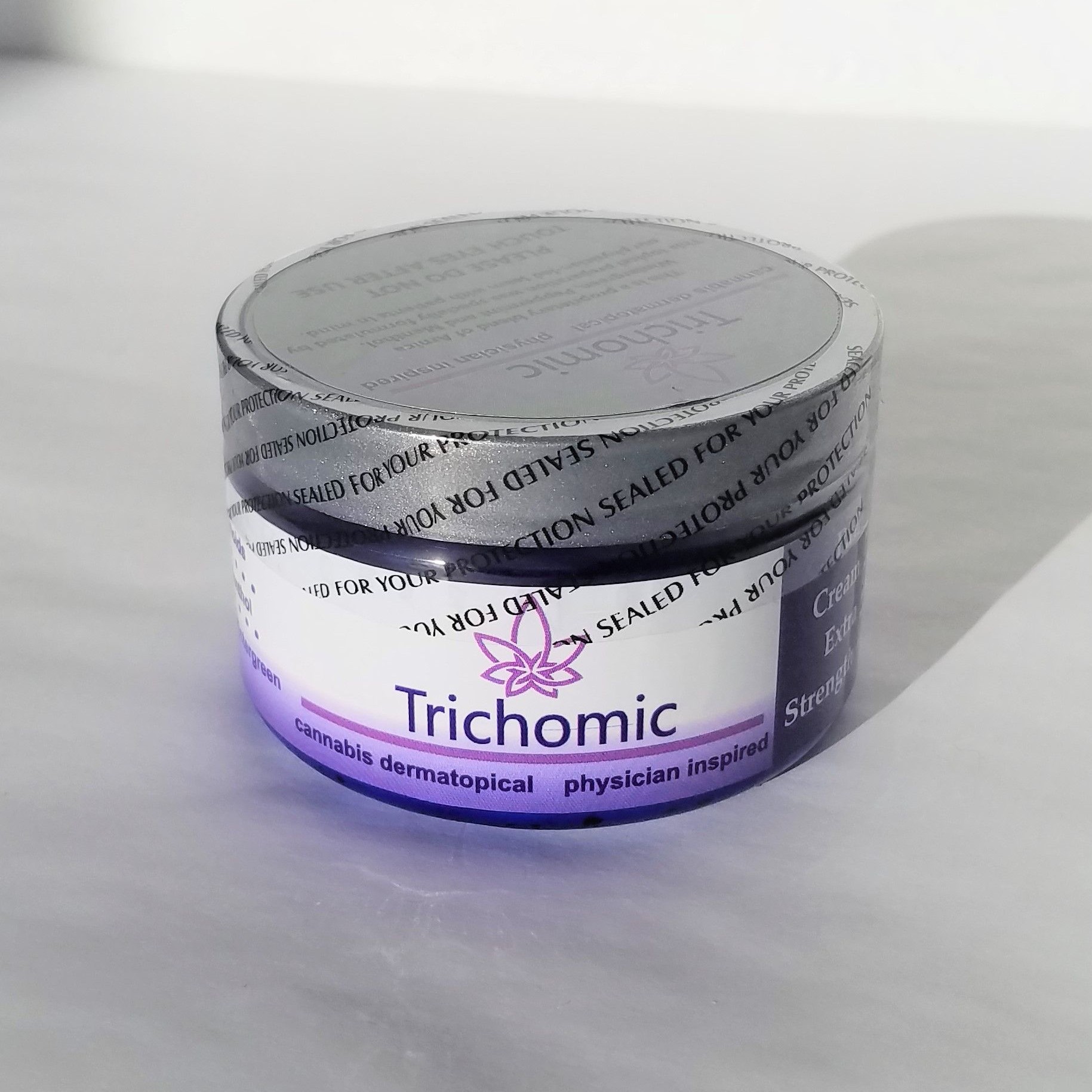 Trichomic: RELIEF Extra Strength Pain Cream | Leafly