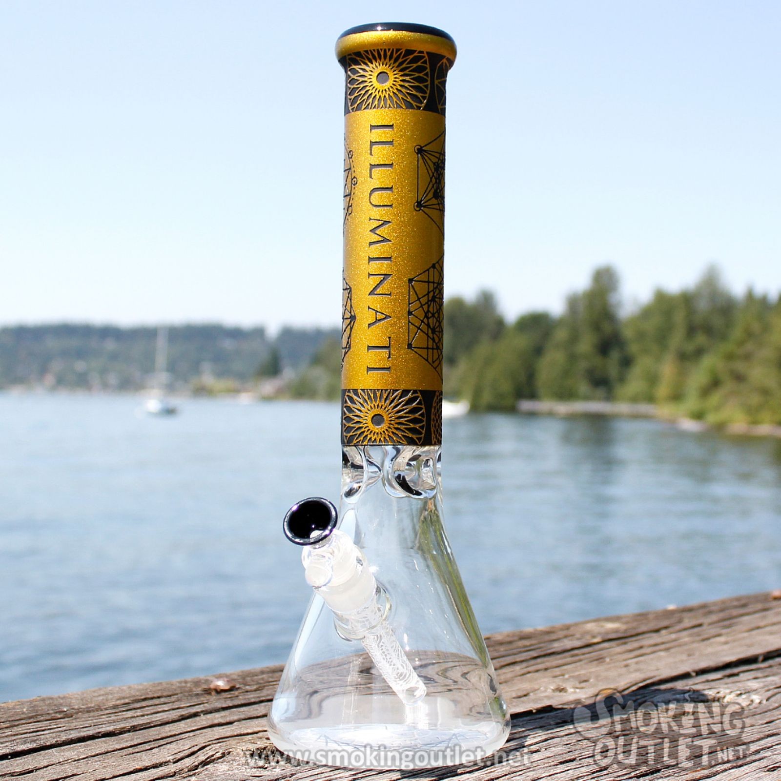 Smoking Outlet: Fully Etched Alchemy Beaker by Illuminati Glass | Leafly